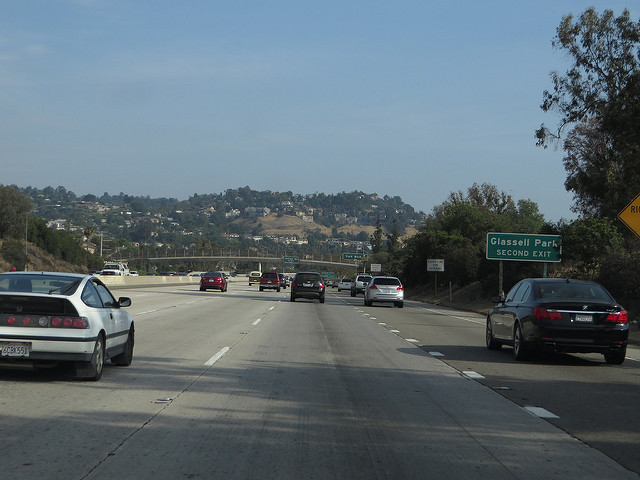 Commercial Drivers Face 3rd Lane Violations in CA (vehicle code 22348(c ...